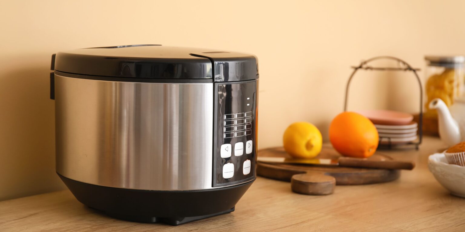 Don't Have a Dutch Oven? Here Are 15 Alternatives To Try Instead - Cult ...